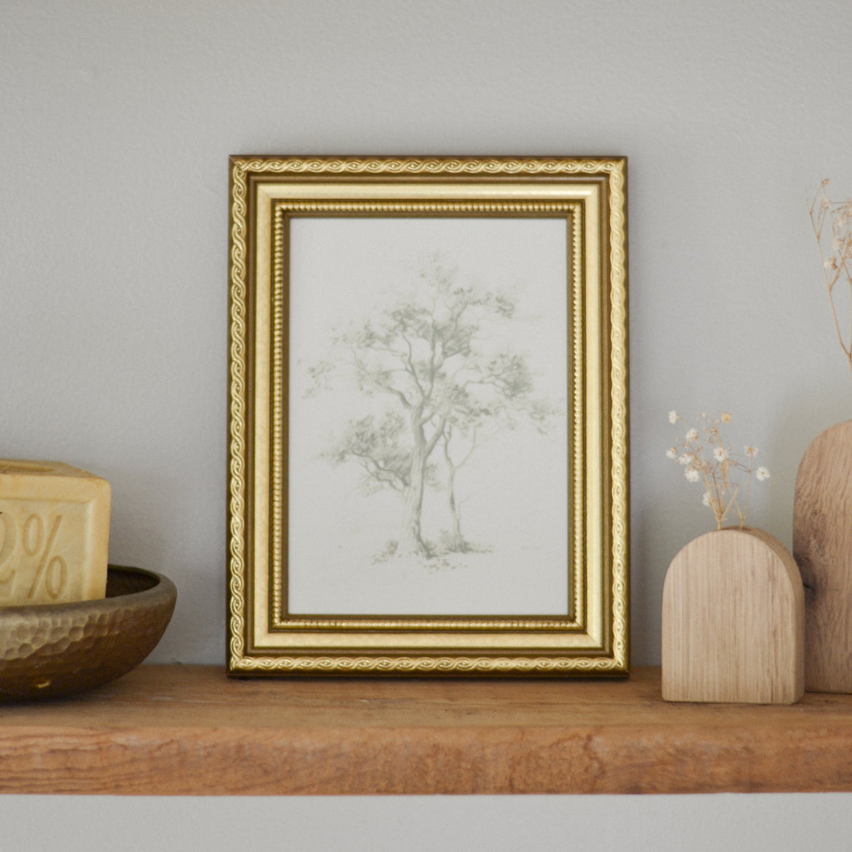 Whispering Tree Artwork – White Gables Home